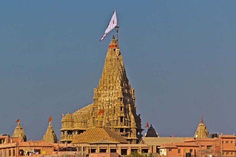 10 Best Places to Visit in Botad